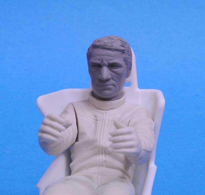 1:12 Driver Driving Figure V.E | MFH P1083 | Model Factory Hiro