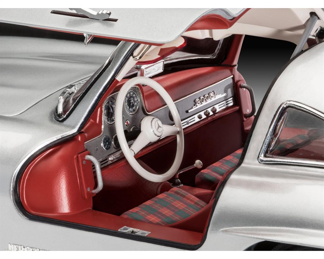 1:12 Mercedes-Benz 300 SL Model Kit | REV-07657 | Revell