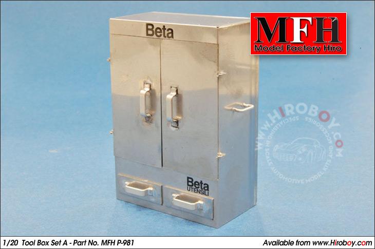 1:20 F1 Pit Scene "Tool Box Set A" - P981 | MFH P981 | Model Factory Hiro