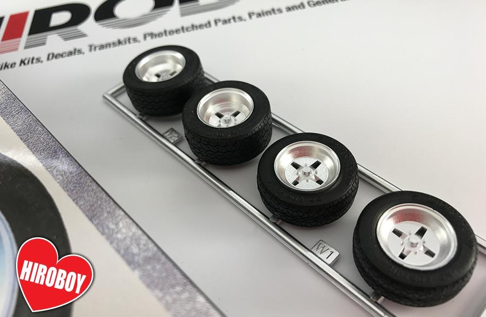1:24 14" Work Equip Negative 3 Wheels and Tyres | FUJ-193168 | Fujimi