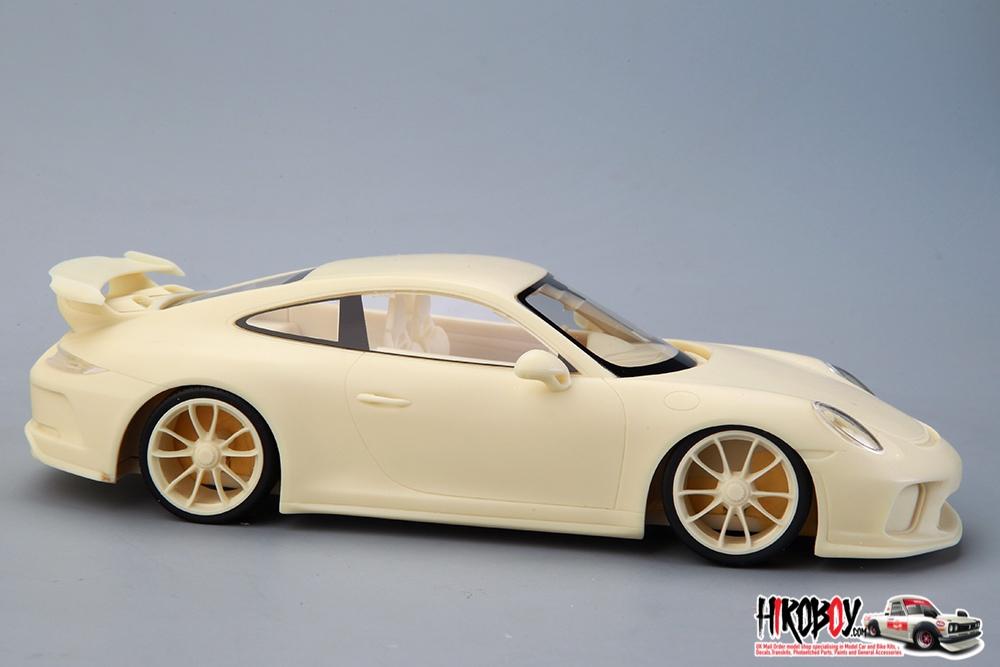 1:24 Porsche 911 GT3 Full Resin Kit | AM02-0013 | Alpha Models