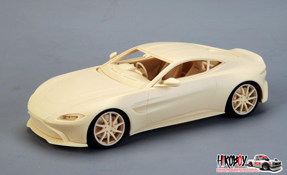 1:24 Aston Martin Vantage Full Resin Kit | AM02-0019 | Alpha Models