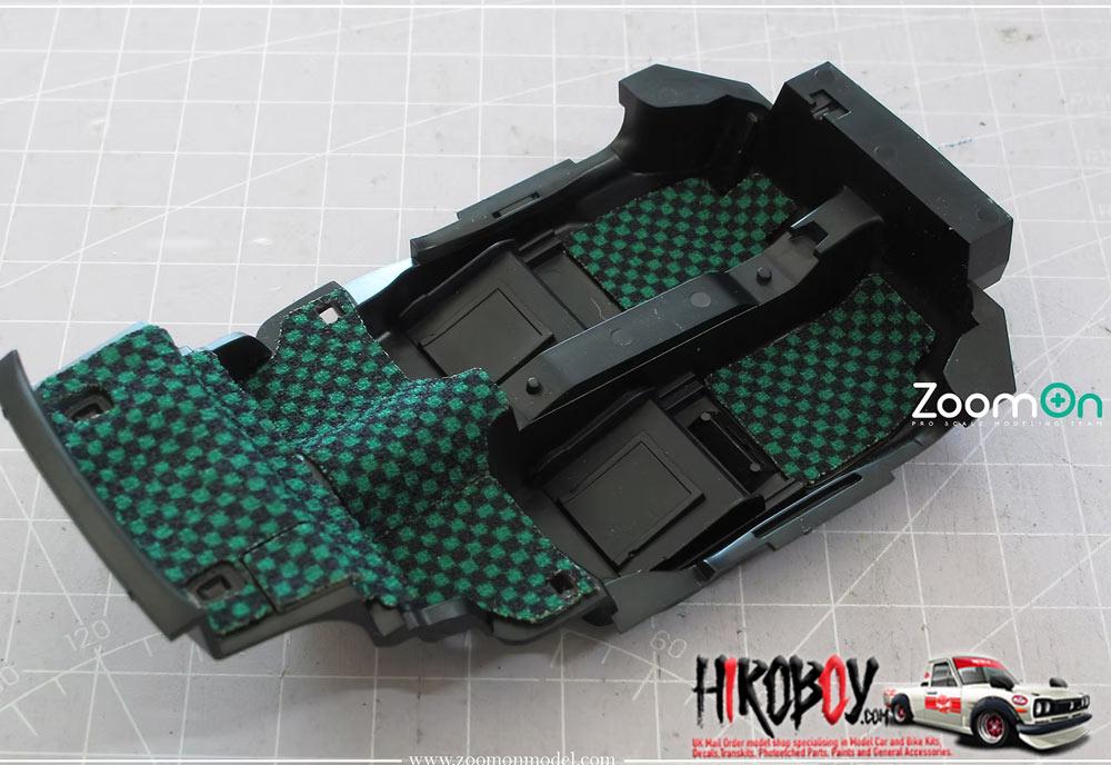 1:24 Grid Pattern Carpet Fabric | ZT071 | ZoomOn