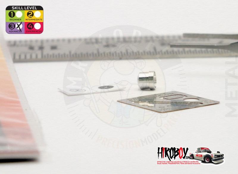 1:24 Moon Mini Tachometer | MM1075 | Mr Model