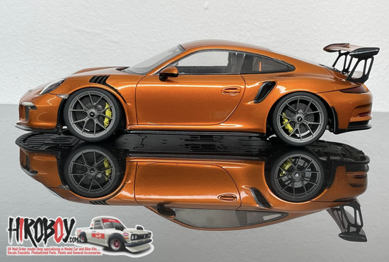 1:24 Porsche 911 GT3 RS - Full Resin Model Kit | AM02-0037 | Alpha Models