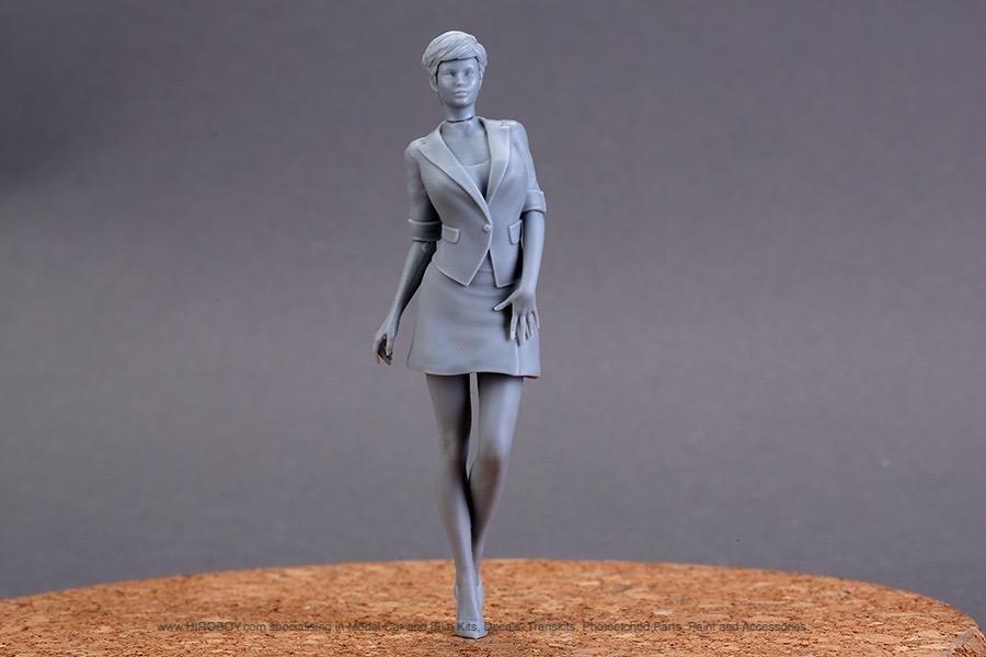 1:24 Show Girl Resin Figure HD03-0453 | HD03-0453 | Hobby Design